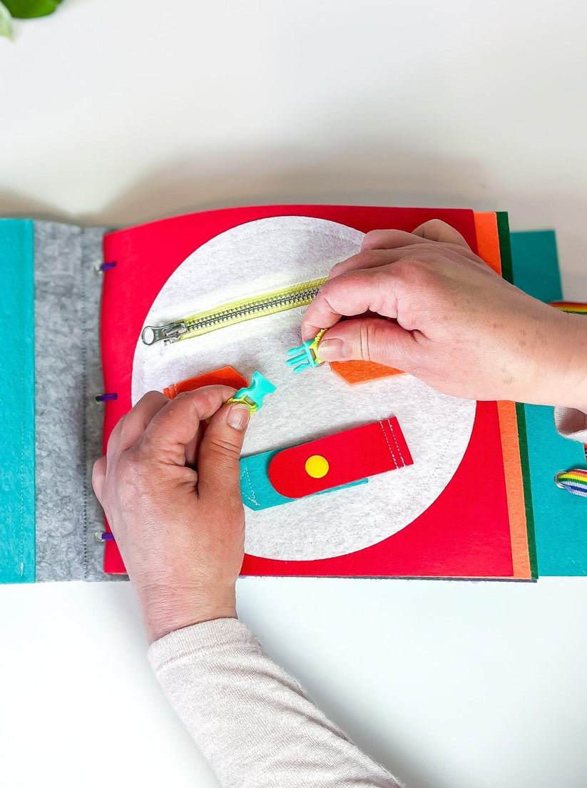 Buckle & Fasteners Quiet Book Page | tinyFEATs – tinyfeats