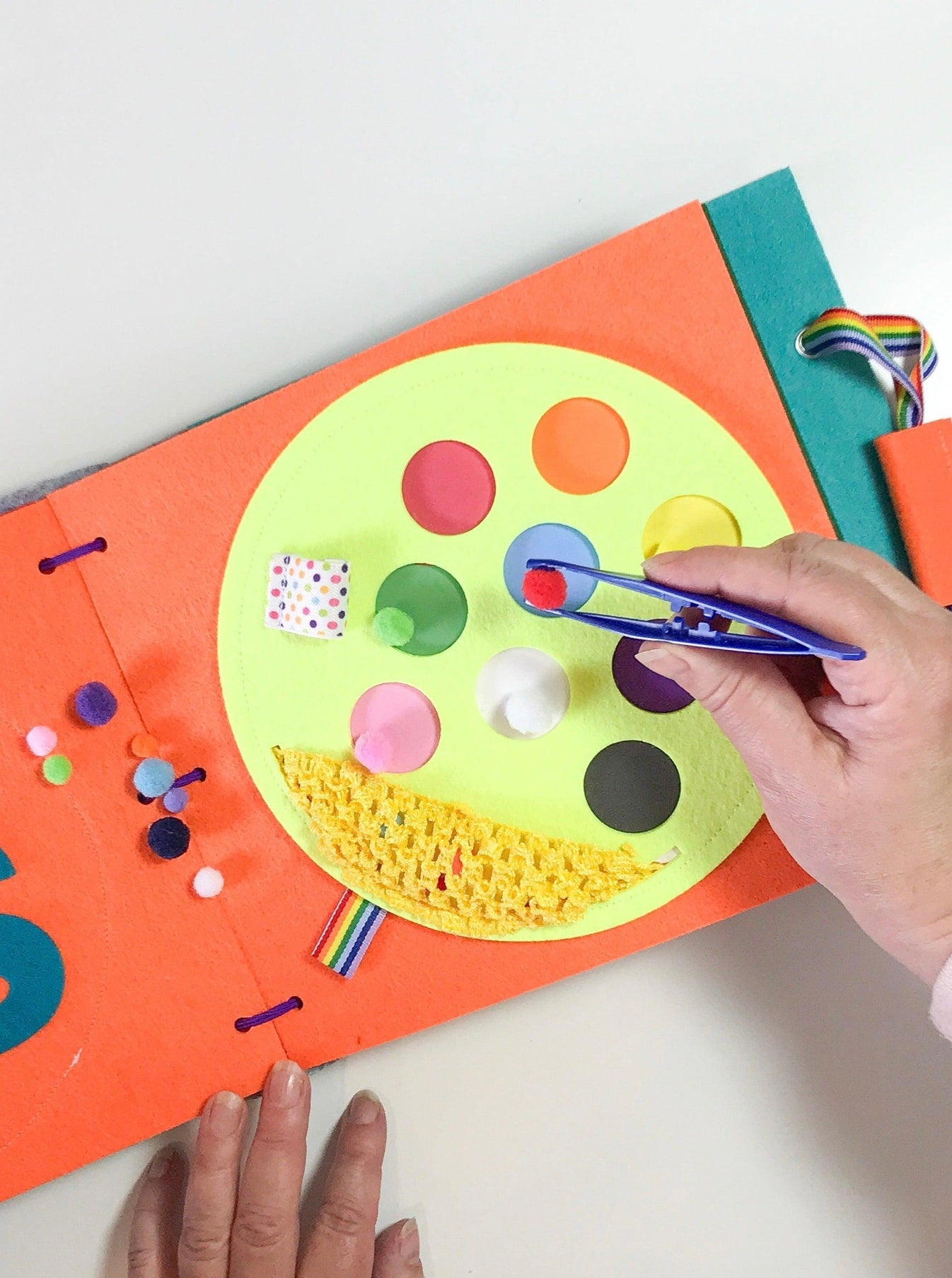 Color Matching Game Quiet Book Page | tinyFEATs – tinyfeats
