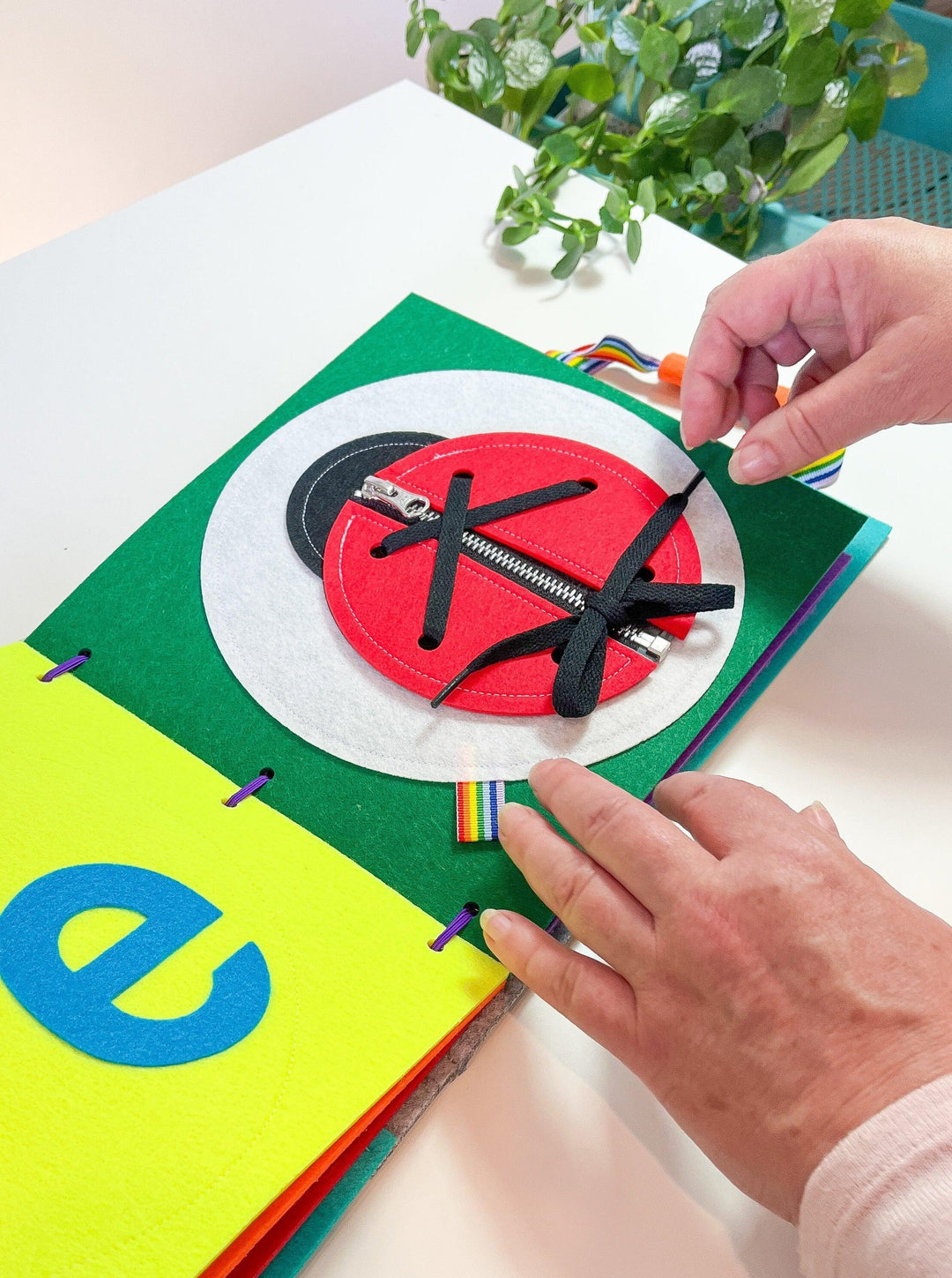 Travel Activity Book - Quiet Book – tinyfeats