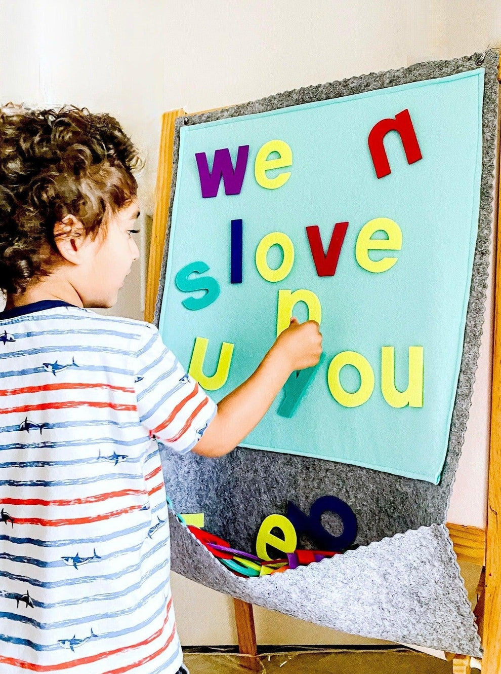 Pink and Dark Grey Felt Flannel Board – tinyfeats